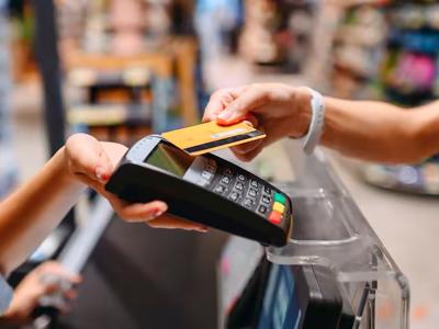 Consumo asfixiado y familias endeudadas: el mercado interno se sostiene ...